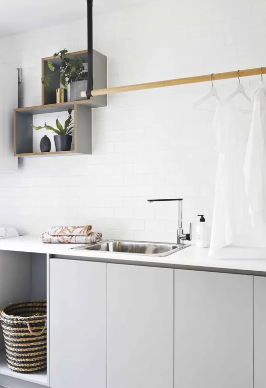 Drying Clothes In Wet Weather: 7 Laundry Hacks For Rainy Days | Homes ...