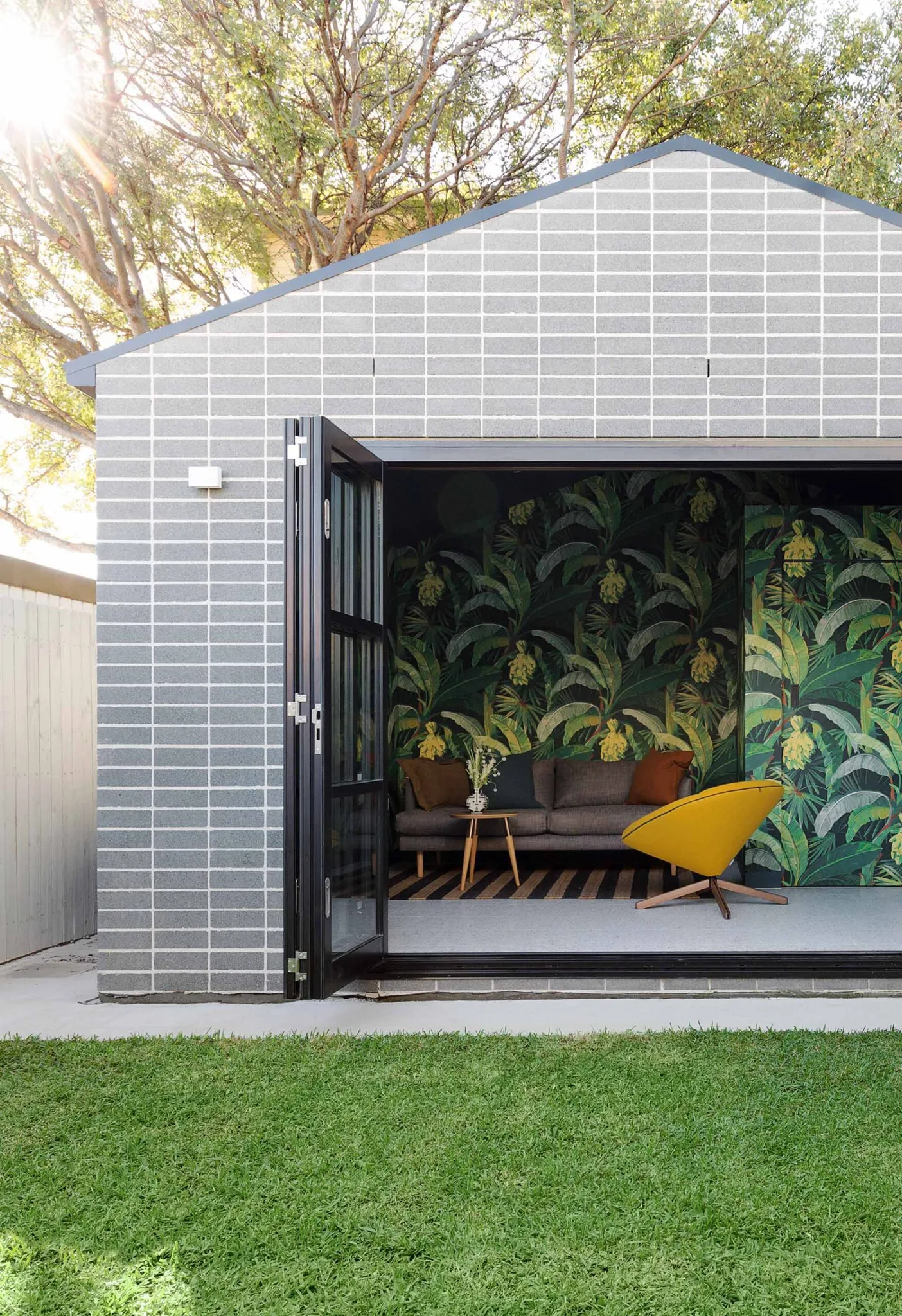 Jacinta Woods’ Home: Full of Vibrant Colour | Homes To Love