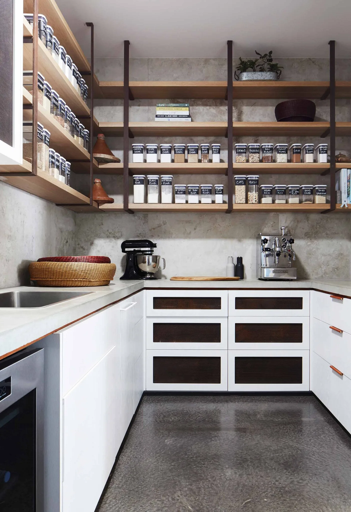 An ultra-modern house in the Strathbogie Ranges