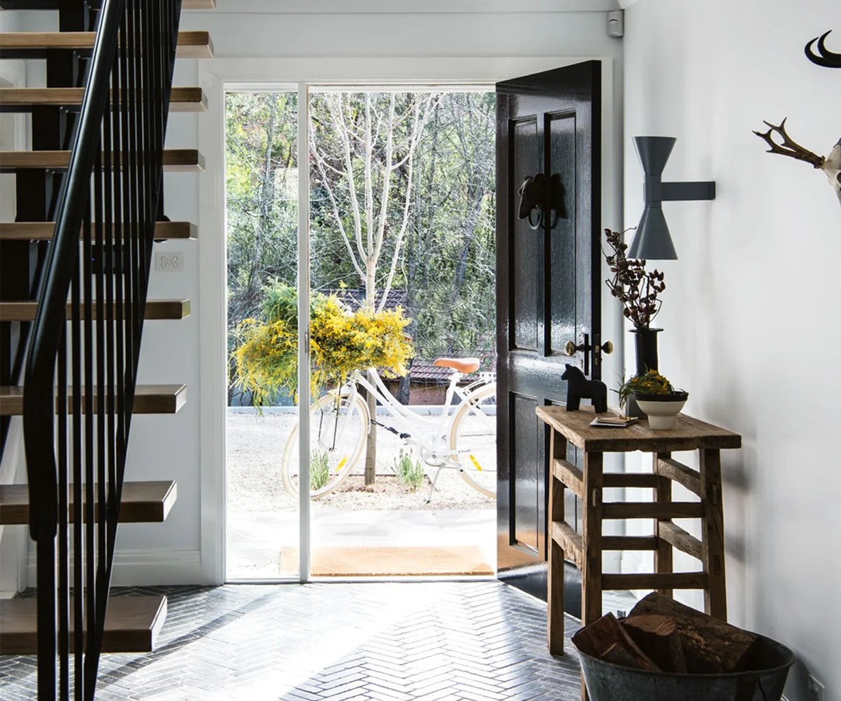 27 Charming Country Home Entryway Ideas | Country Style