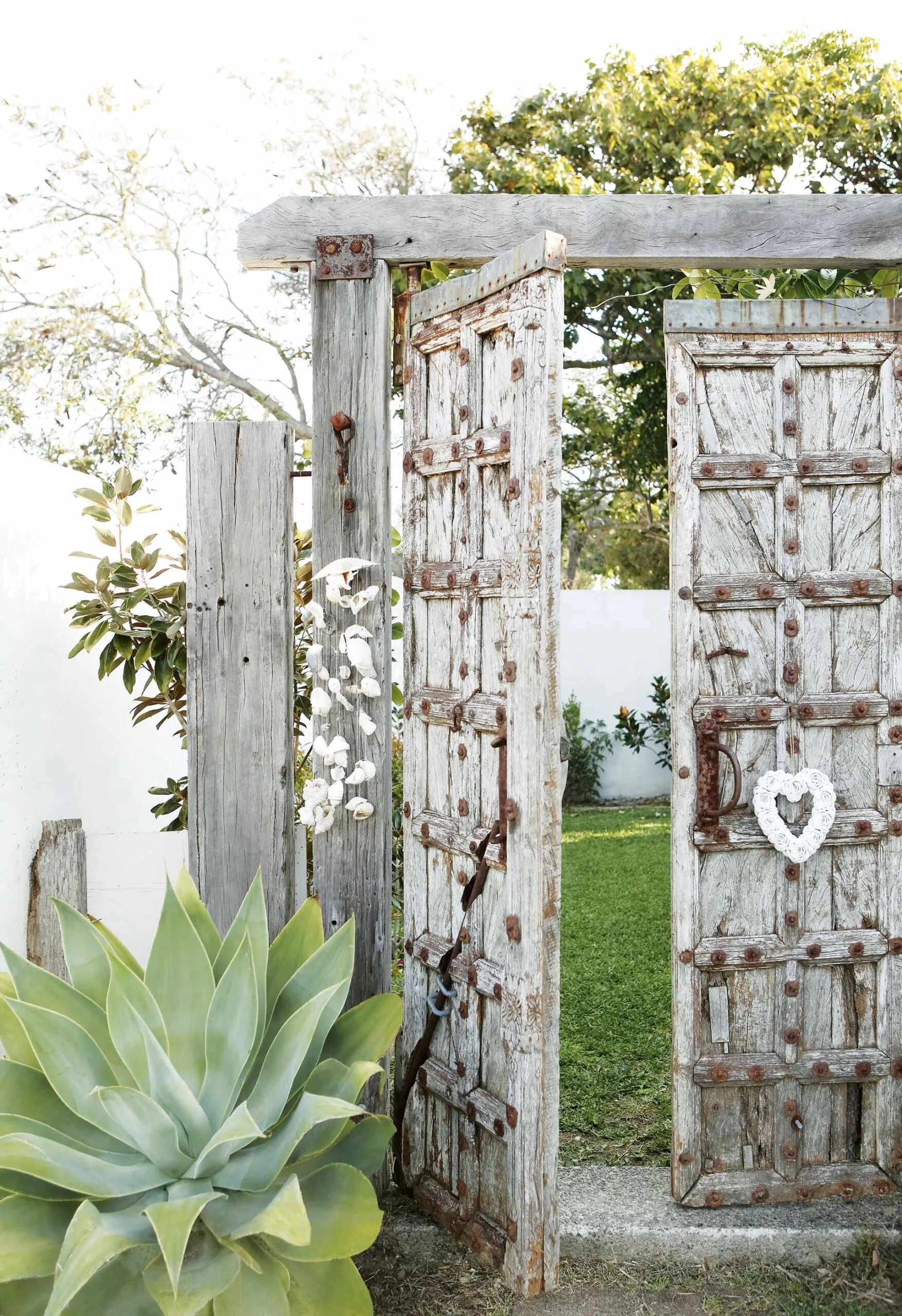 Coastal Bungalow Filled with Family Heirlooms in Sunshine Coast | Homes ...
