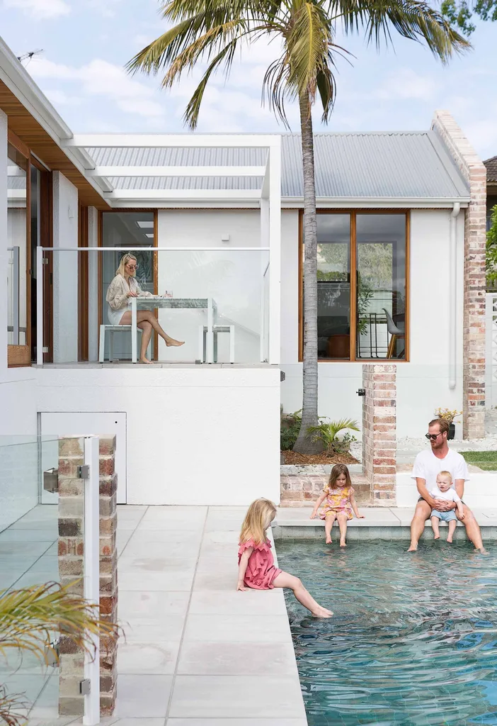 A mid-century modern family-friendly home with Scandi-style