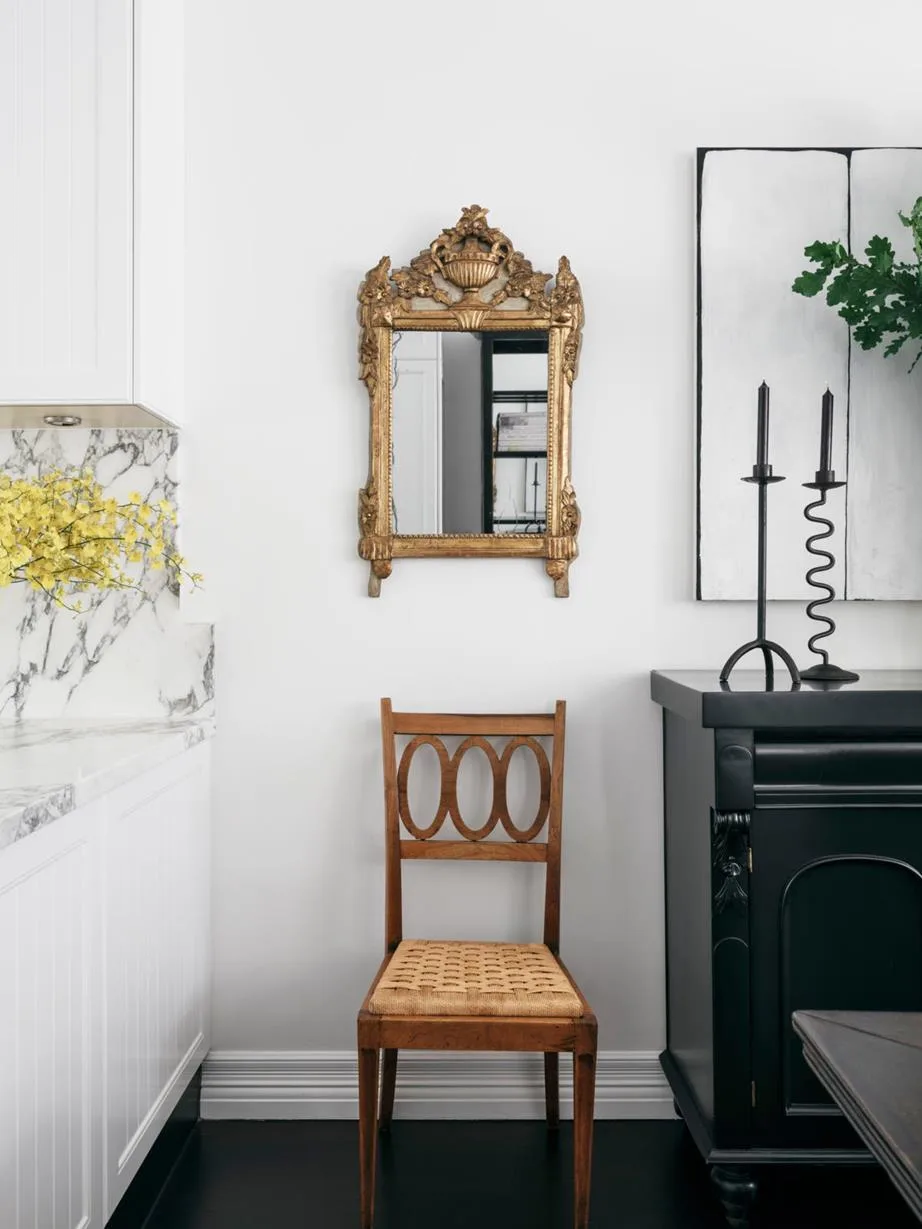 How to do classic style interior design