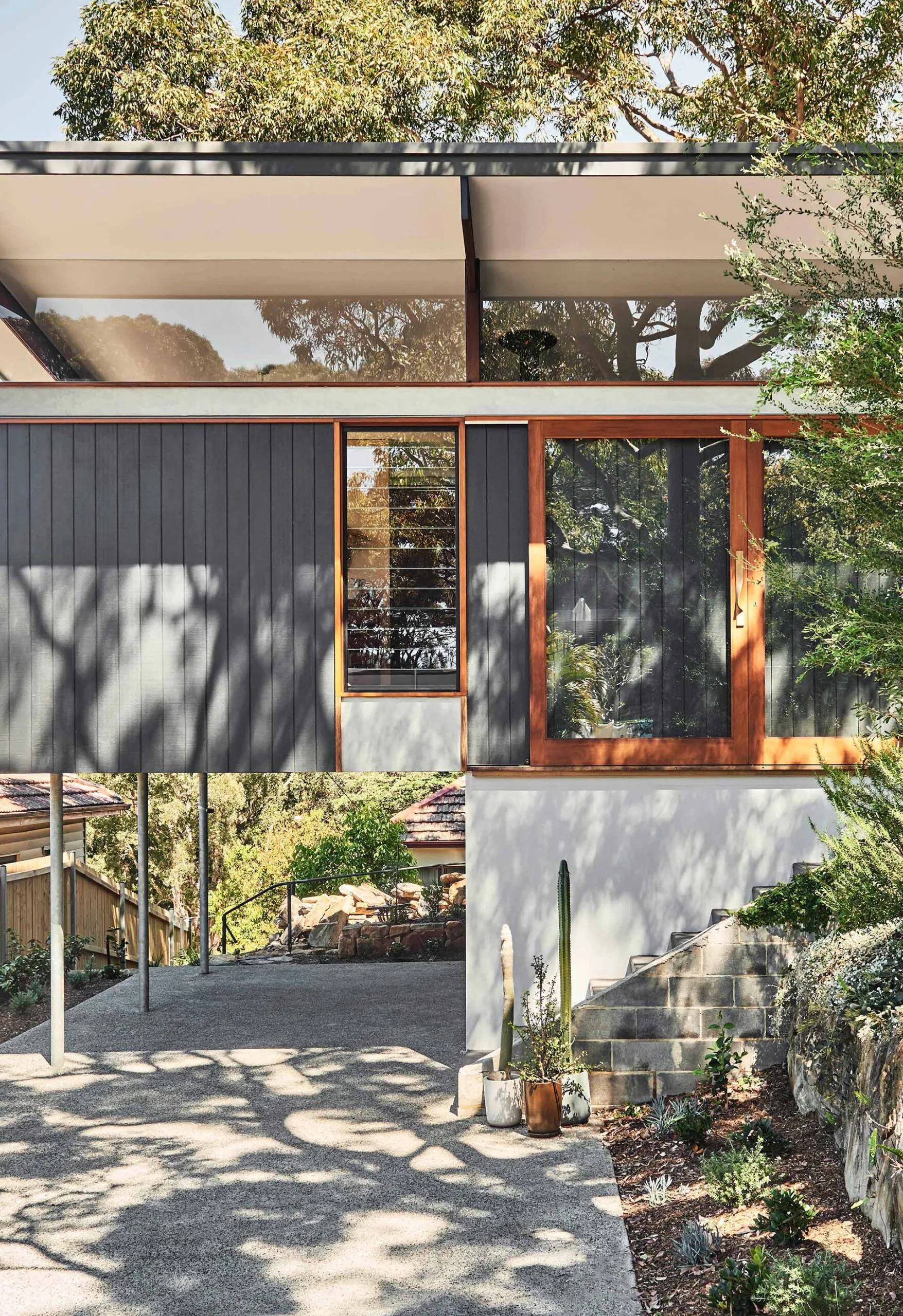 Mid-Century Bush Retreat Home in Manly | Homes To Love