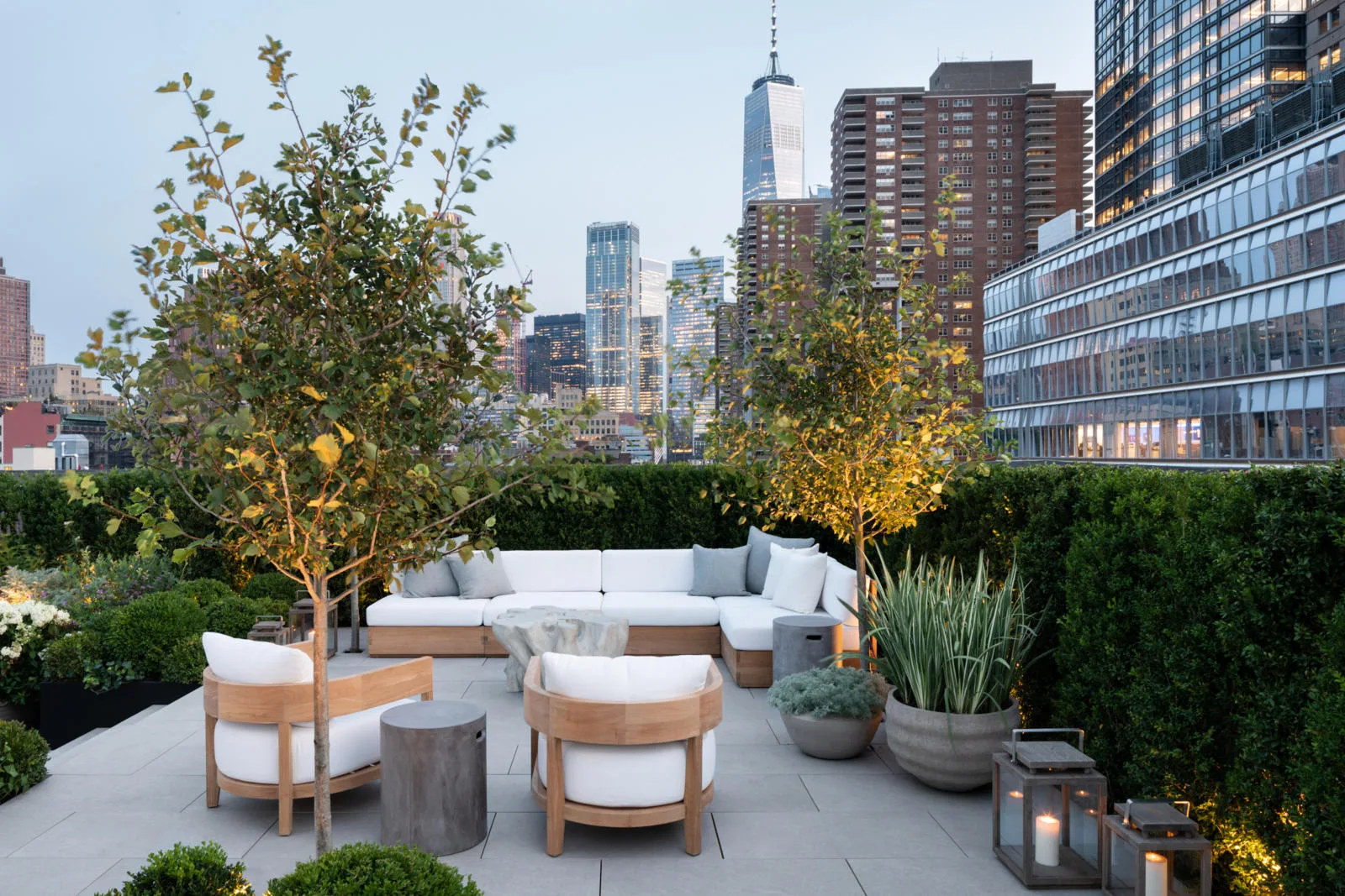 A lush rooftop garden in Lower Manhattan