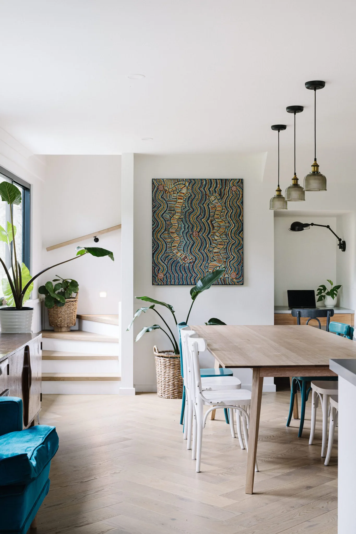 A modern, open-plan bush home in Victoria