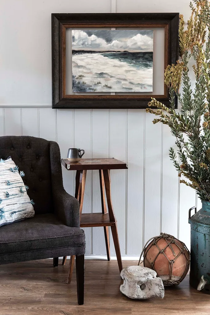 A Restored Blue Beach Shack In Esperance | Homes To Love