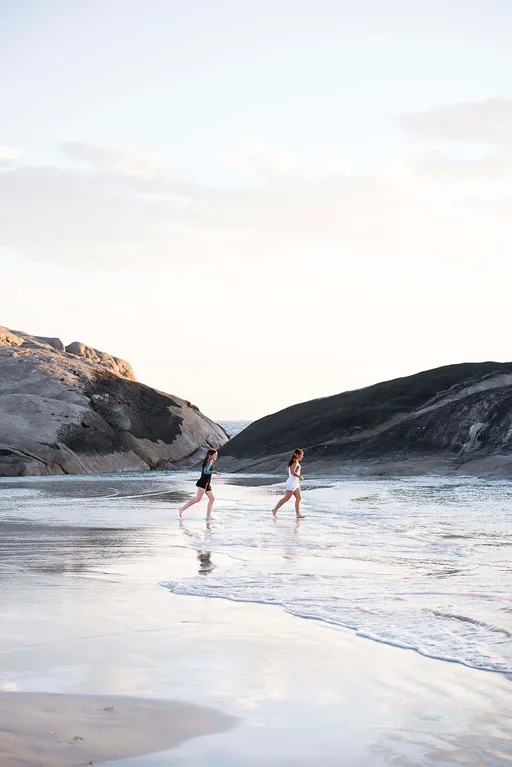 A Restored Blue Beach Shack In Esperance | Homes To Love
