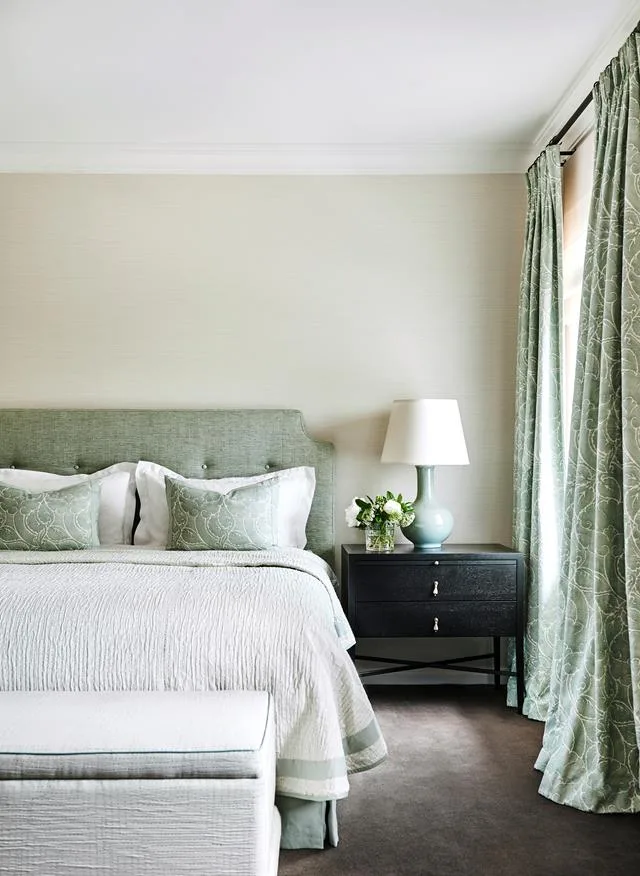 How to create extra surface and storage space at home