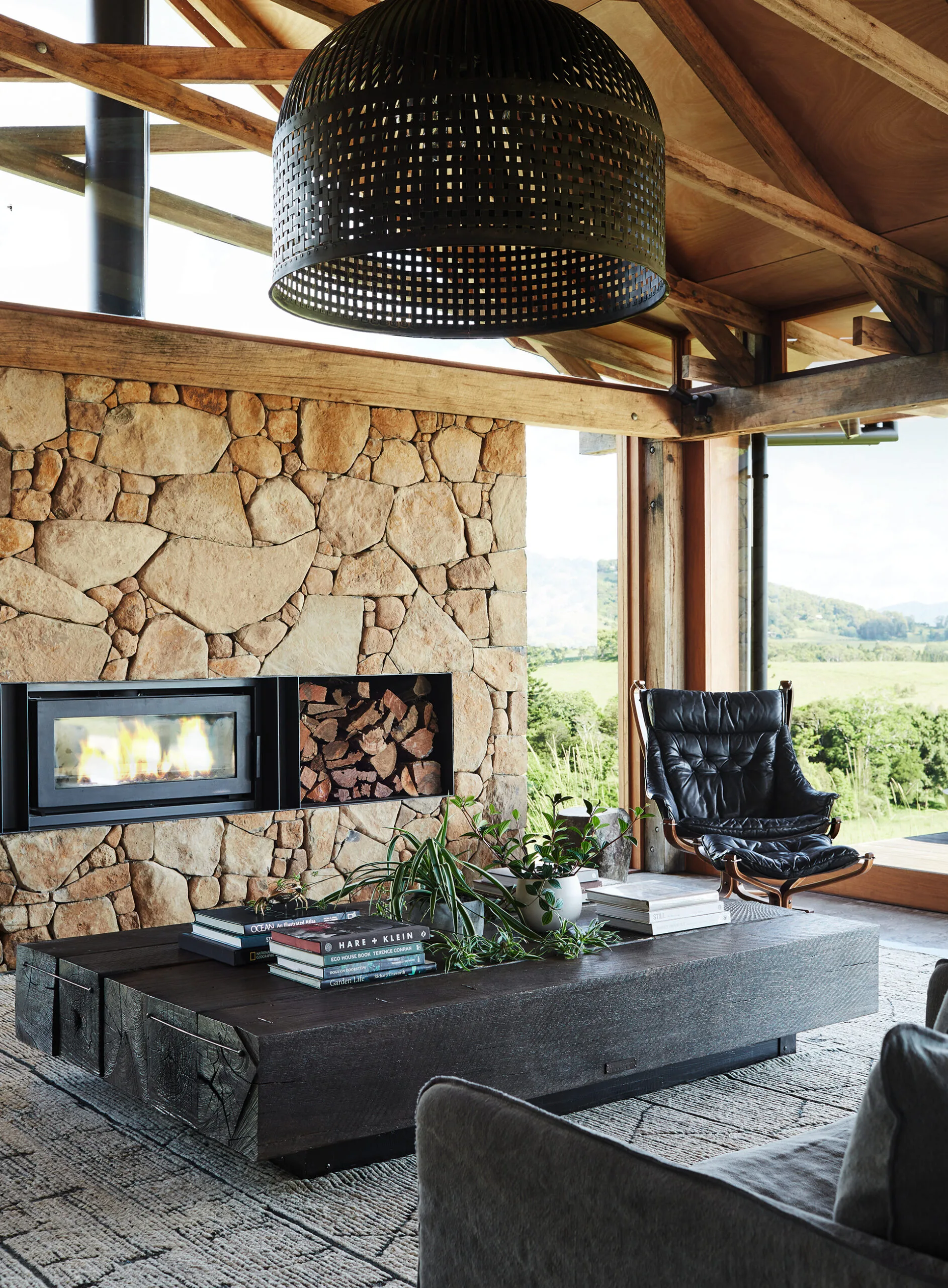 25 beautiful stone fireplace ideas