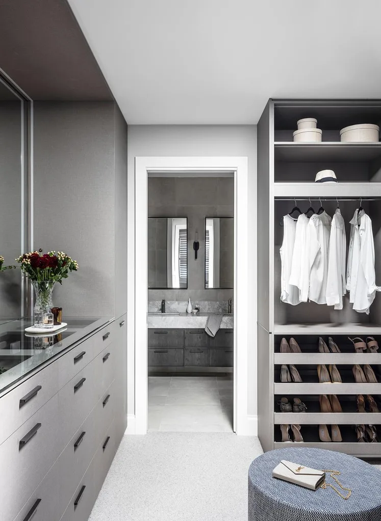 Walk-In Wardrobes: 21 Luxurious Designs To Inspire