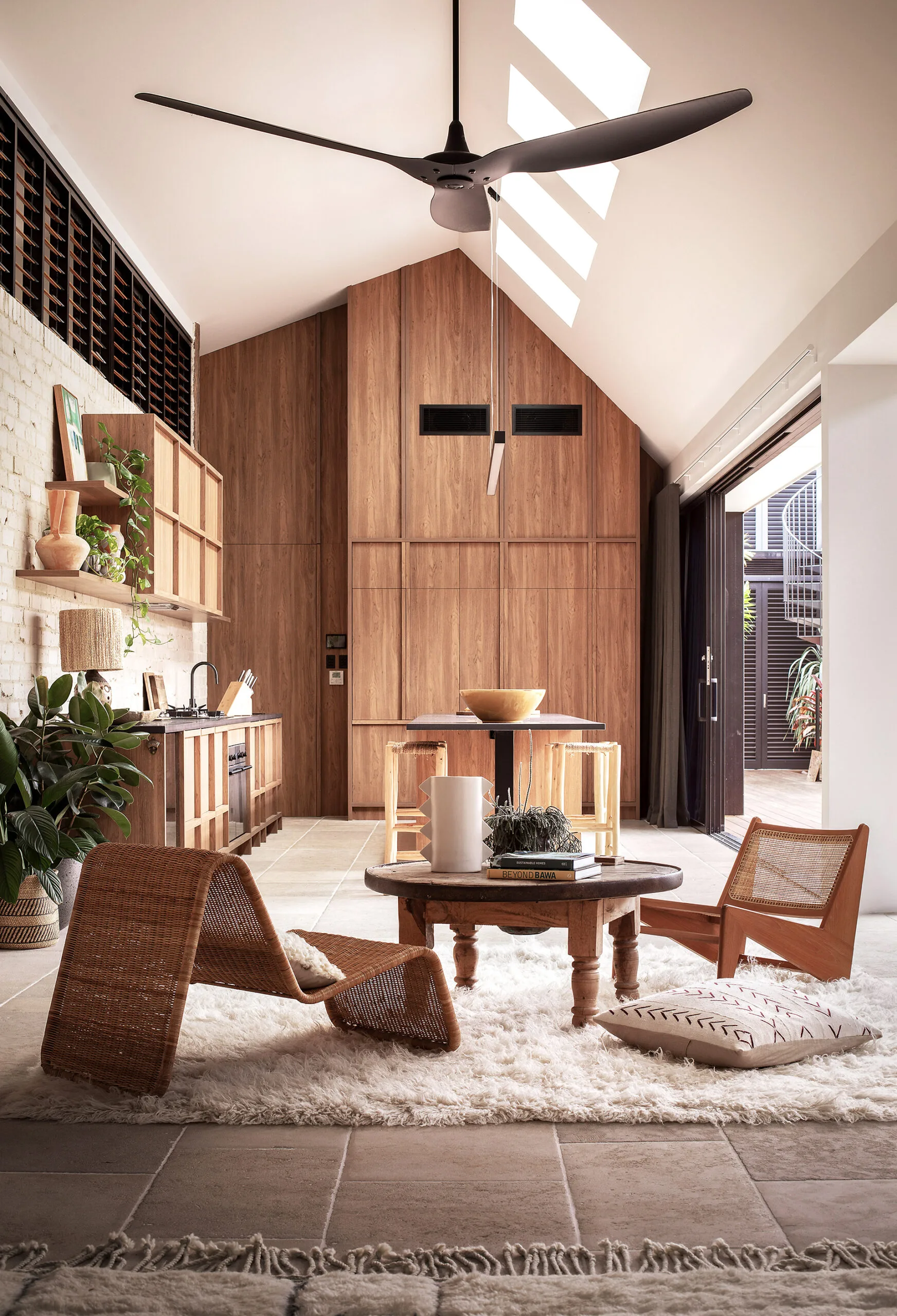 See Inside TV Host Shelley Craft's Belongil Beach home