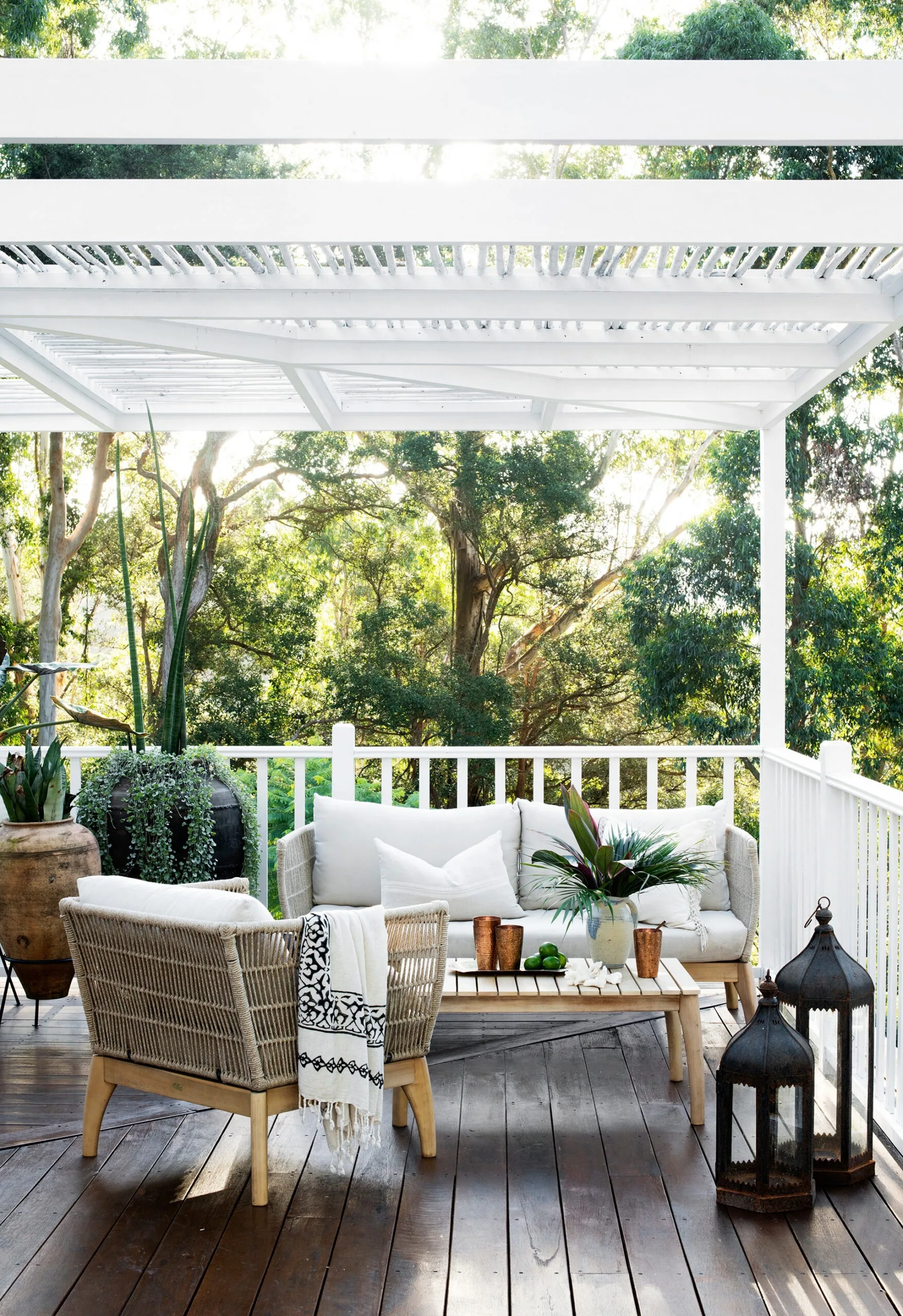 24 inspiring balcony and deck design ideas
