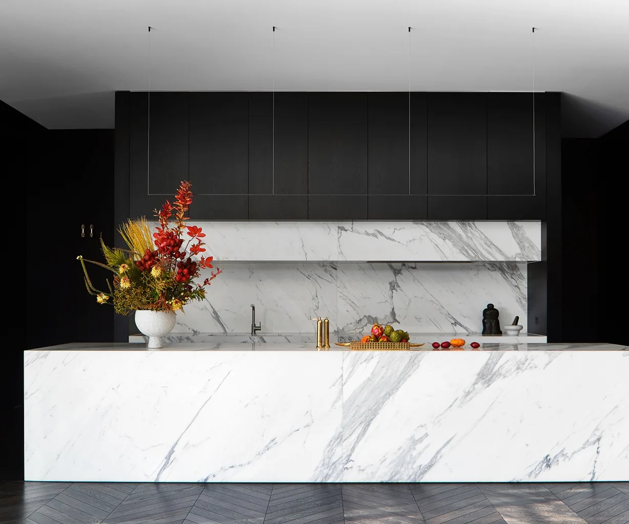 A minimalist Melbourne home with monumental proportions