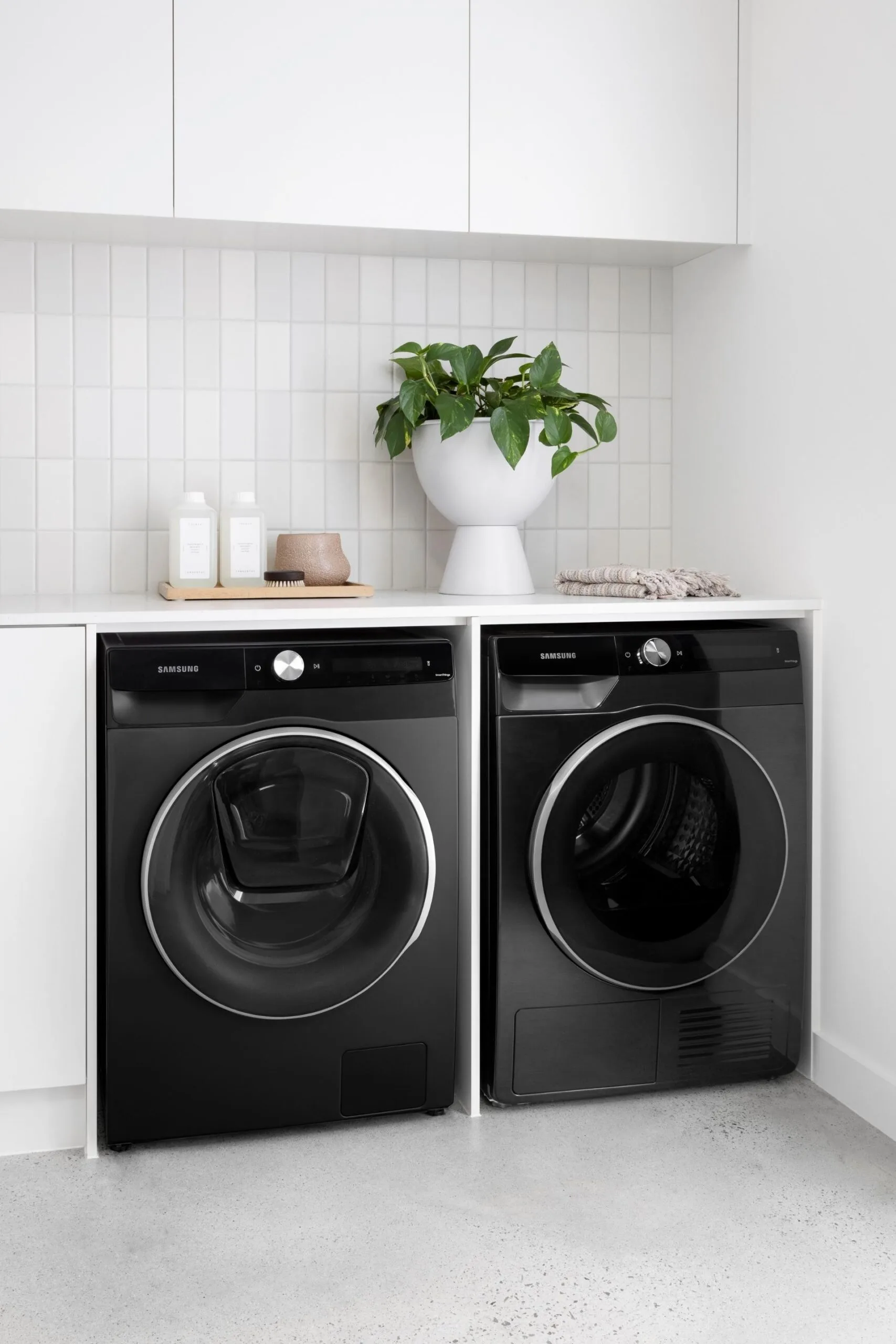 Smart Laundry Appliances That Save Time, Energy, and Money | Homes To Love