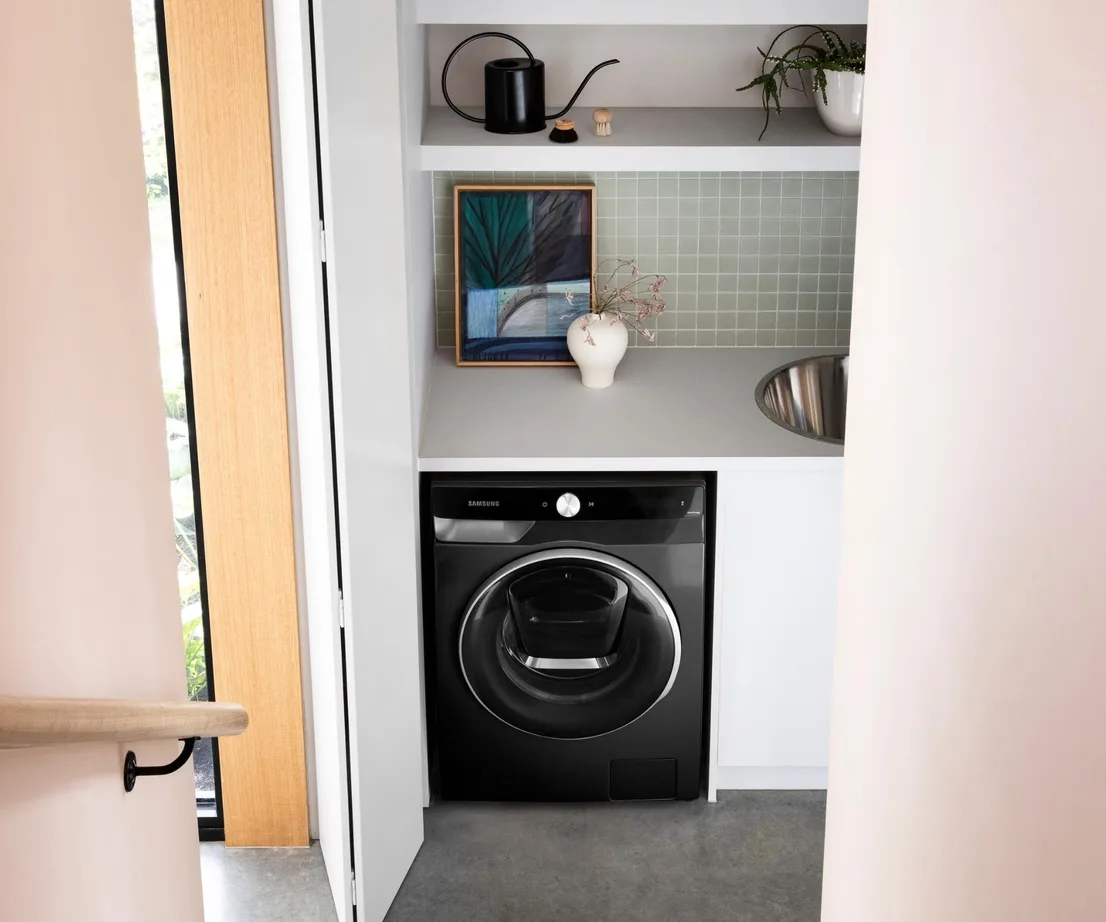 Smart Laundry Appliances That Save Time, Energy, and Money | Homes To Love