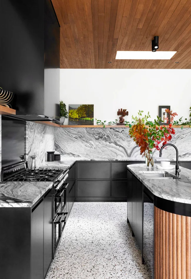 10 striking timber ceilings ideas