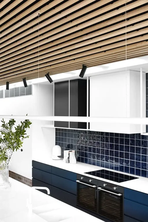 10 striking timber ceilings ideas