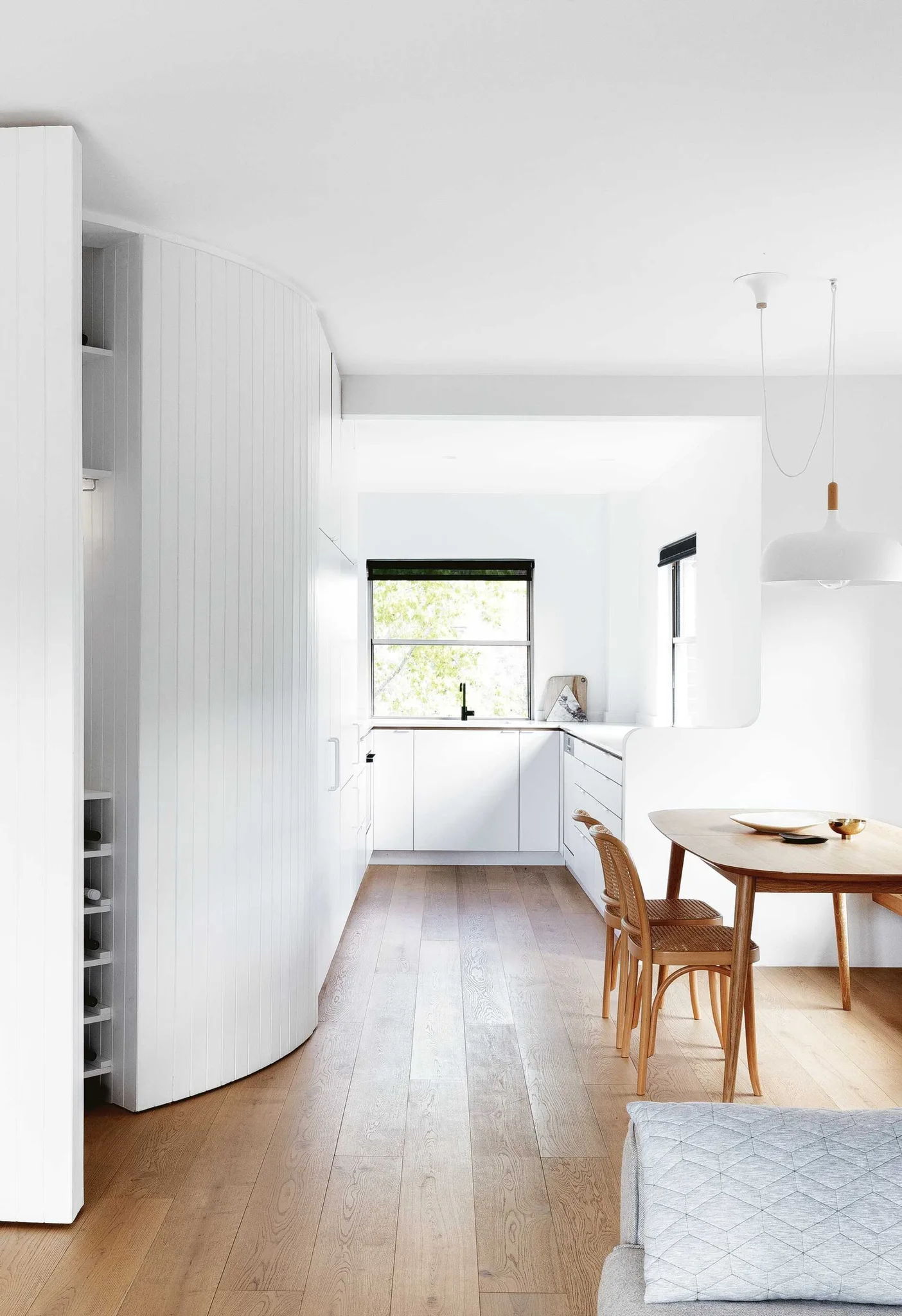 Minimalist Homes: 17 House Designs To Inspire