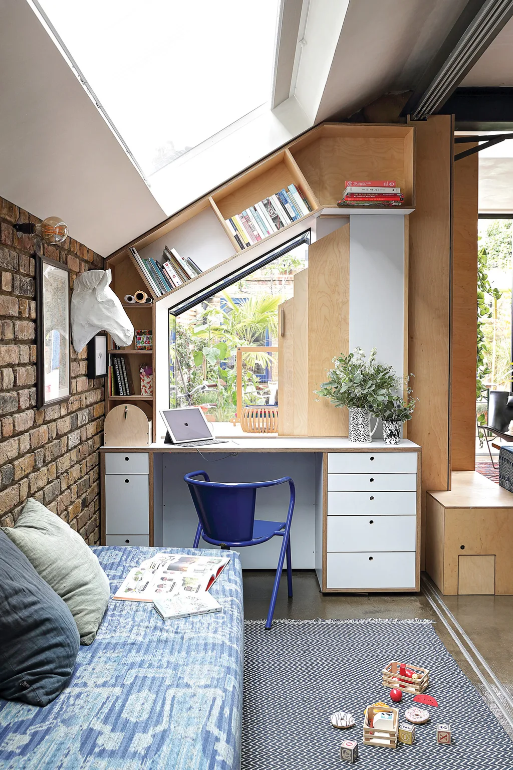 A colourful ground-floor flat in London