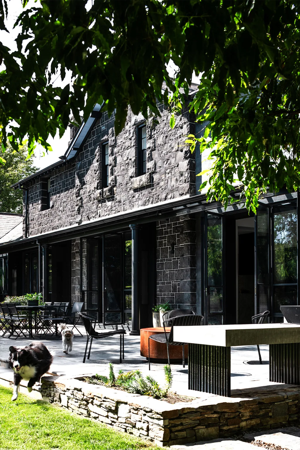 19 Dark Home Exteriors That Dare To Be Different