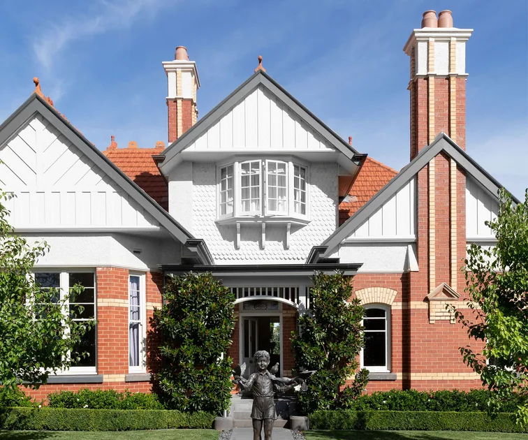 Tour a Queen Anne-style home restored to its former glory
