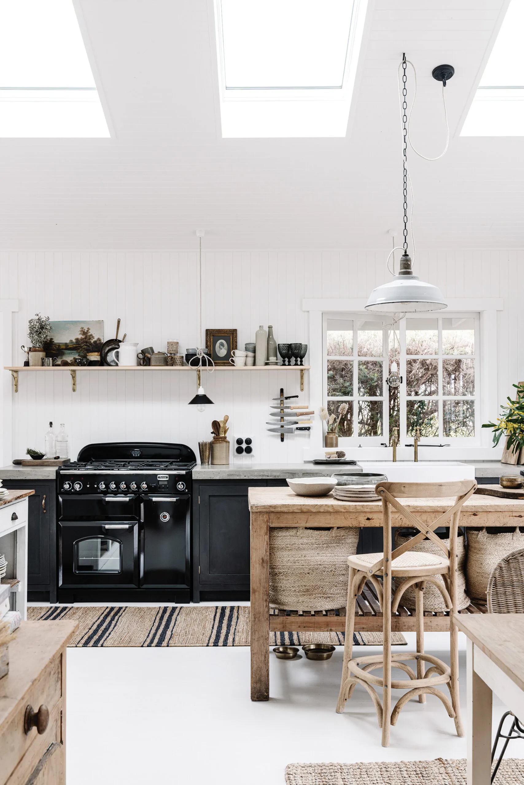 A country-style coastal shack in Weymouth Tasmania