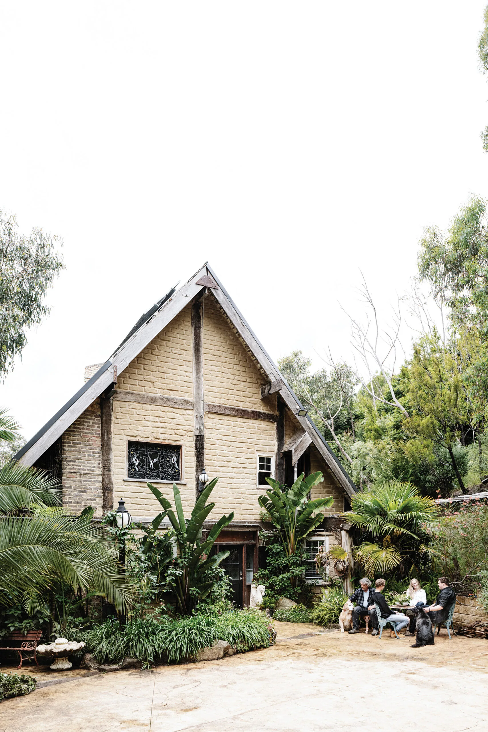 The 24 Best Country Home Facades From Country Style Magazine