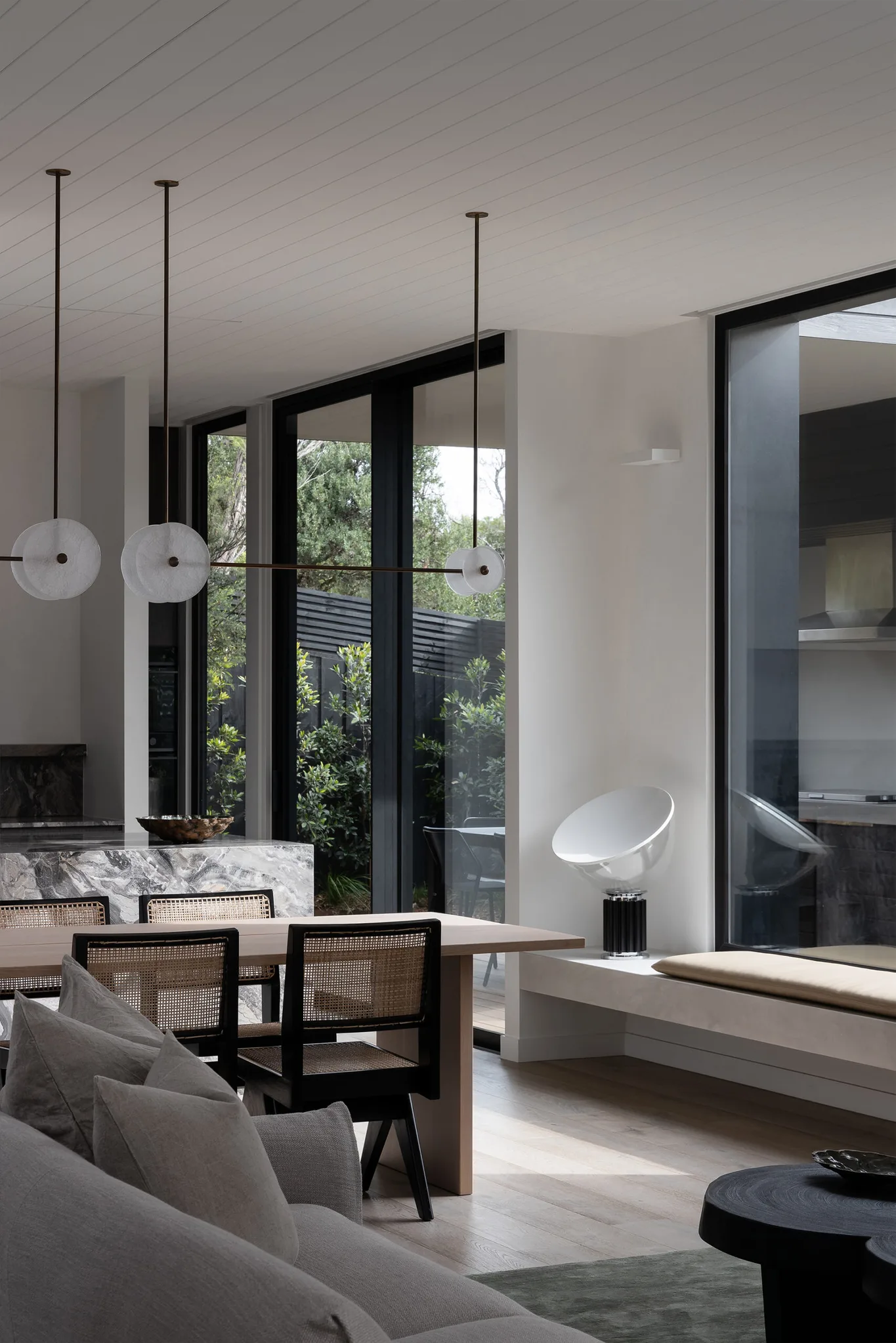 Dan and Dani's Mornington Peninsula home has sold