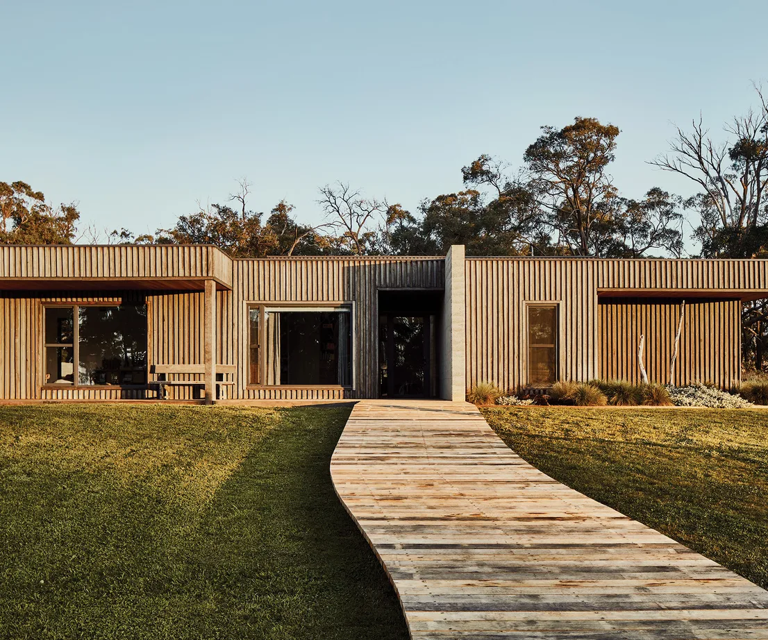 A modern country new build in Merricks North, VIC