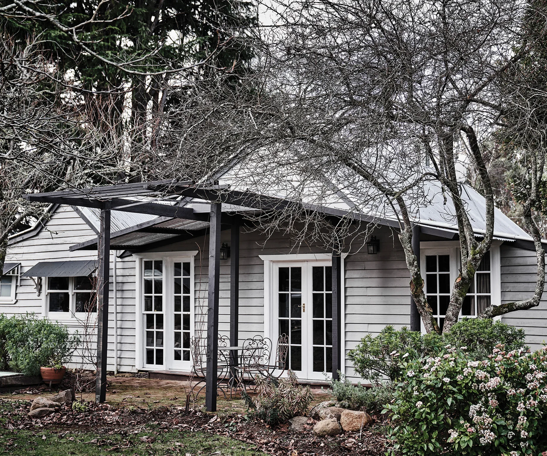 24 Wonderful Weatherboard Houses