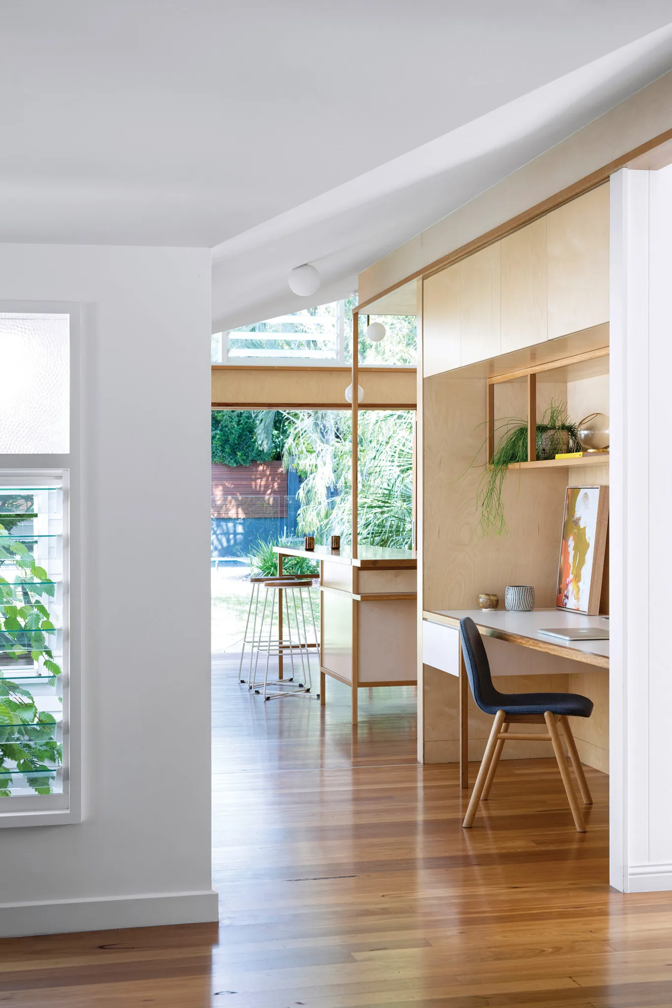 A reconfigured 1920s Queenslander in Paddington