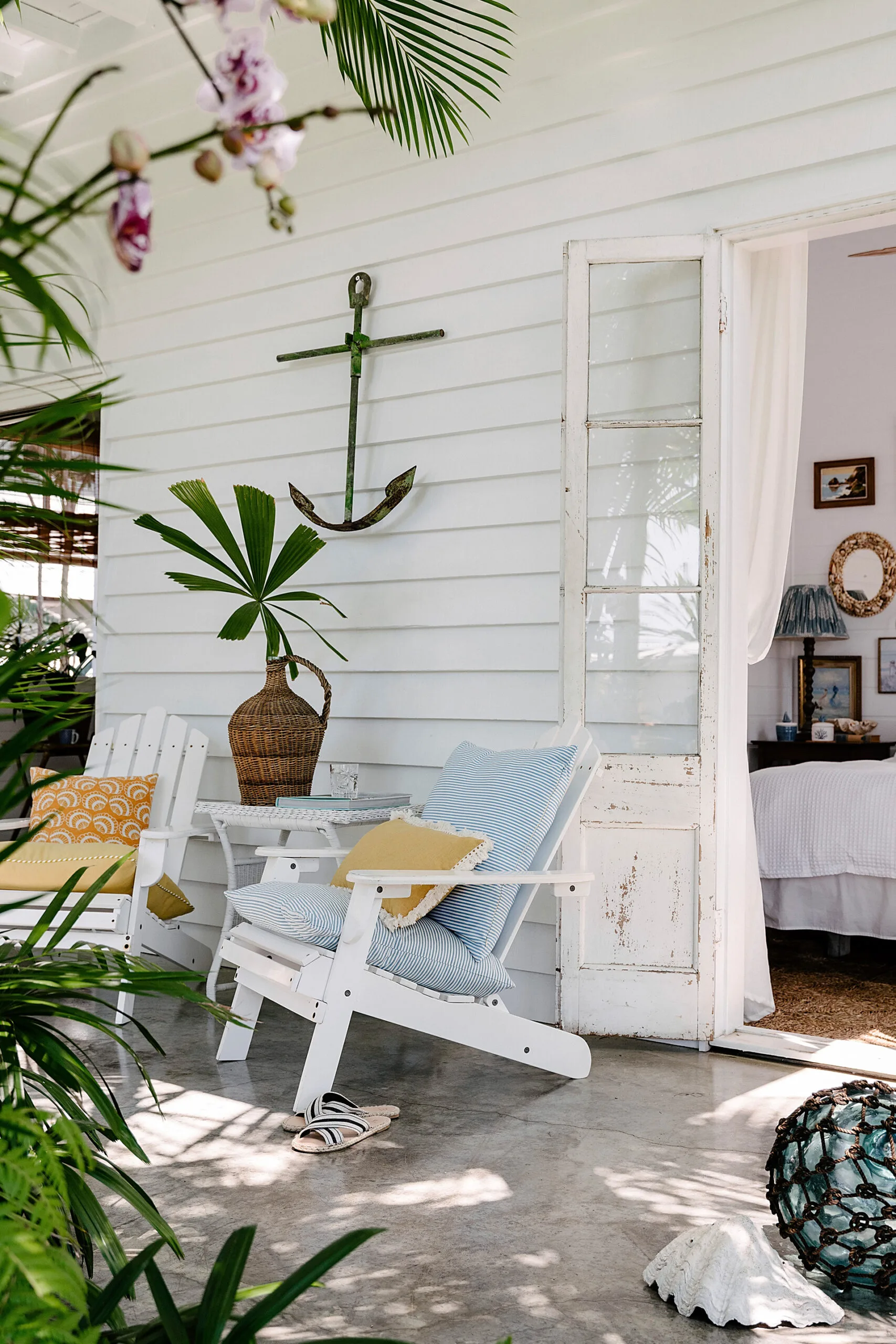 5 outdoor living ideas from country and coastal homes