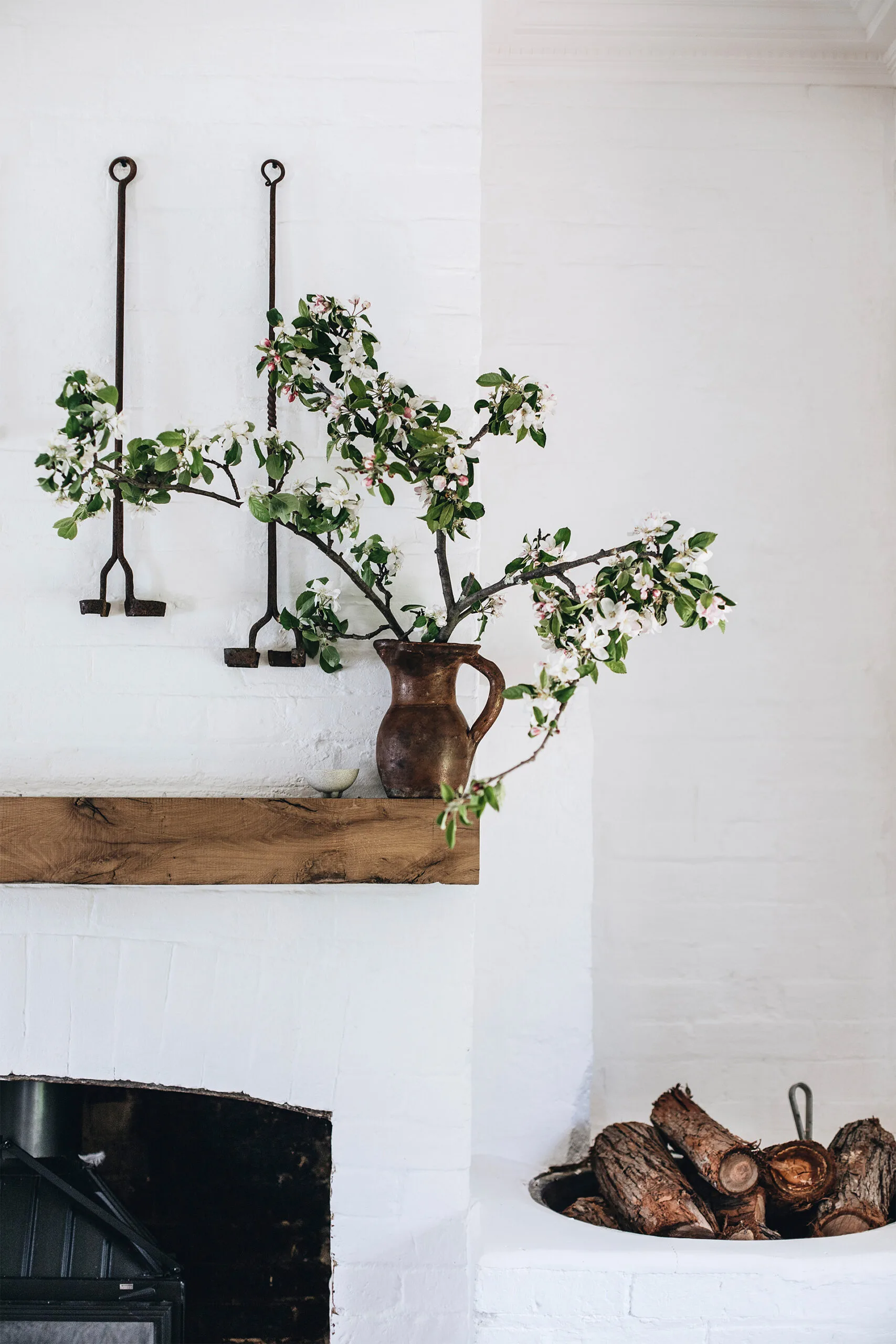 Interior Designer Steve Cordony Sells Rosedale Farm In Orange