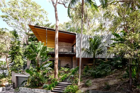 A Home That Challenges The Concept Of Beachside Design
