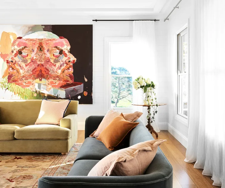 Styling Art in the Home: 16 Rooms That Shine