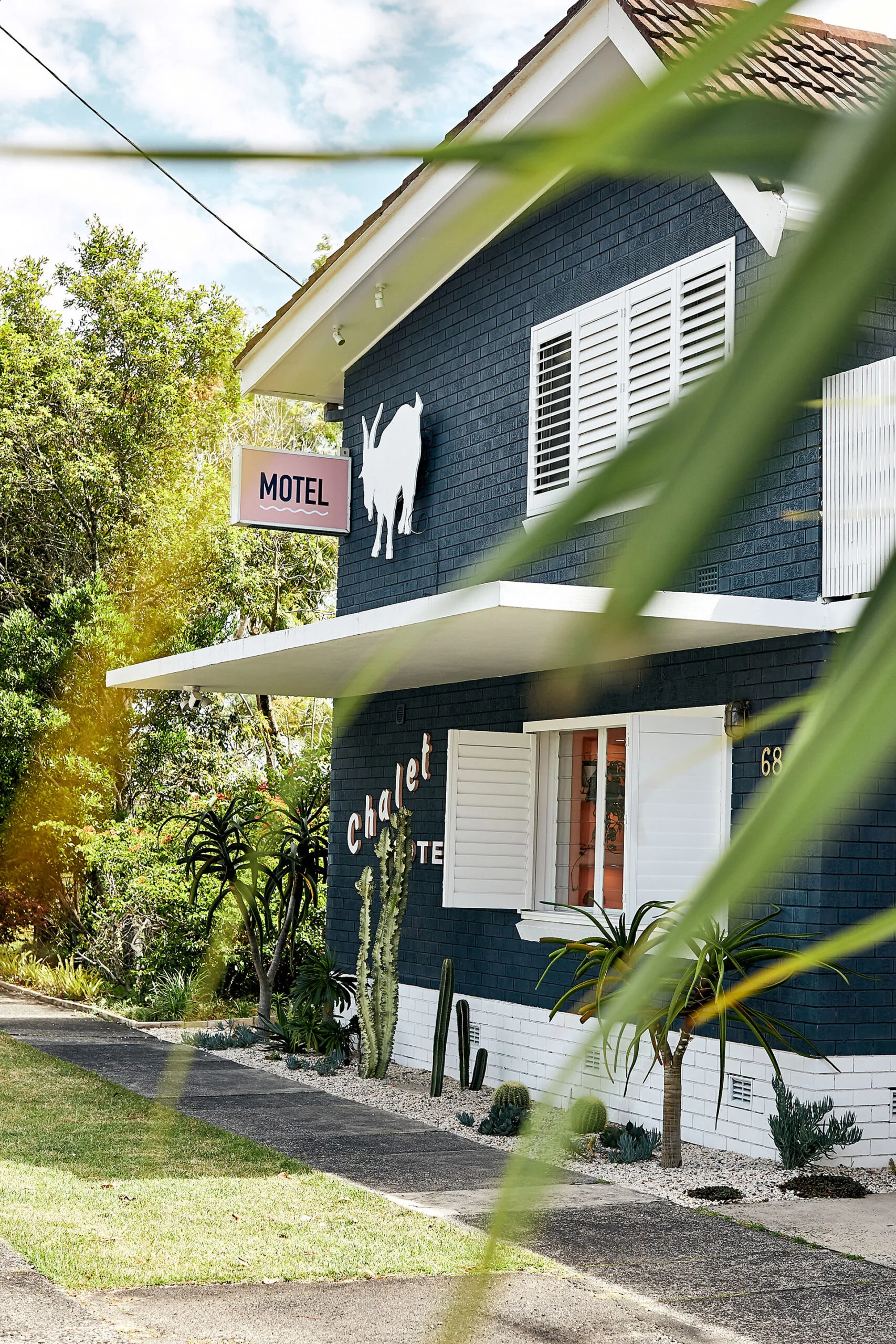 15 Of The Best Retro Motels To Book In NSW | Homes To Love