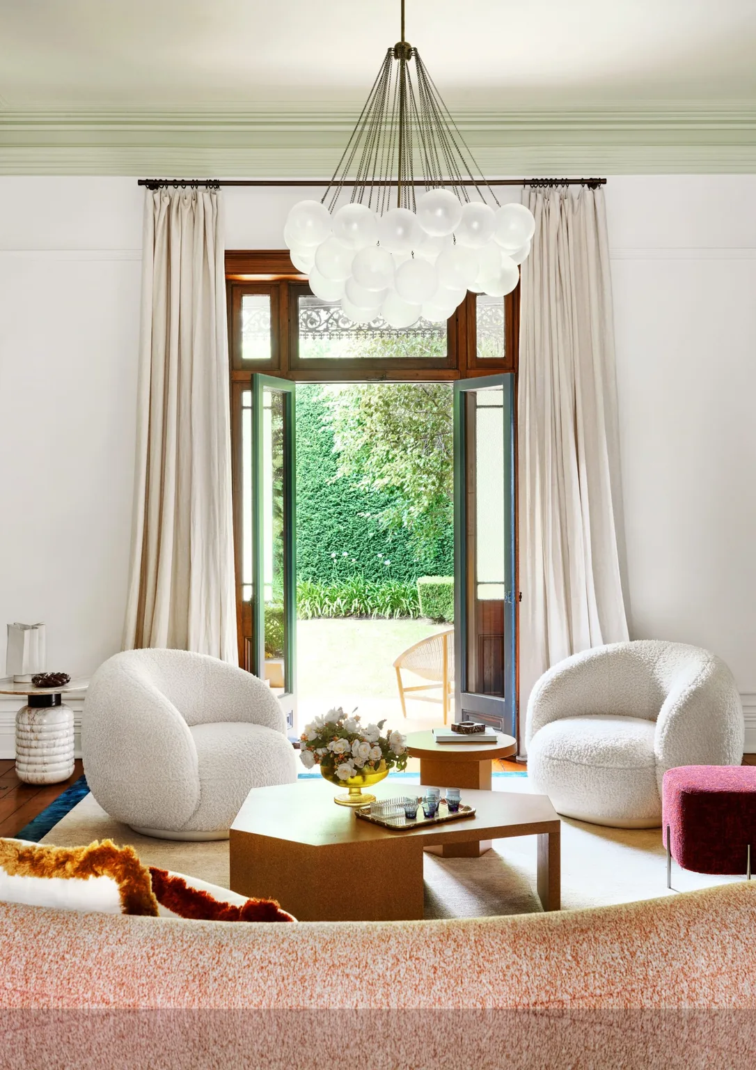 This Grand Sandstone Home Tip-Toes Between Old and New