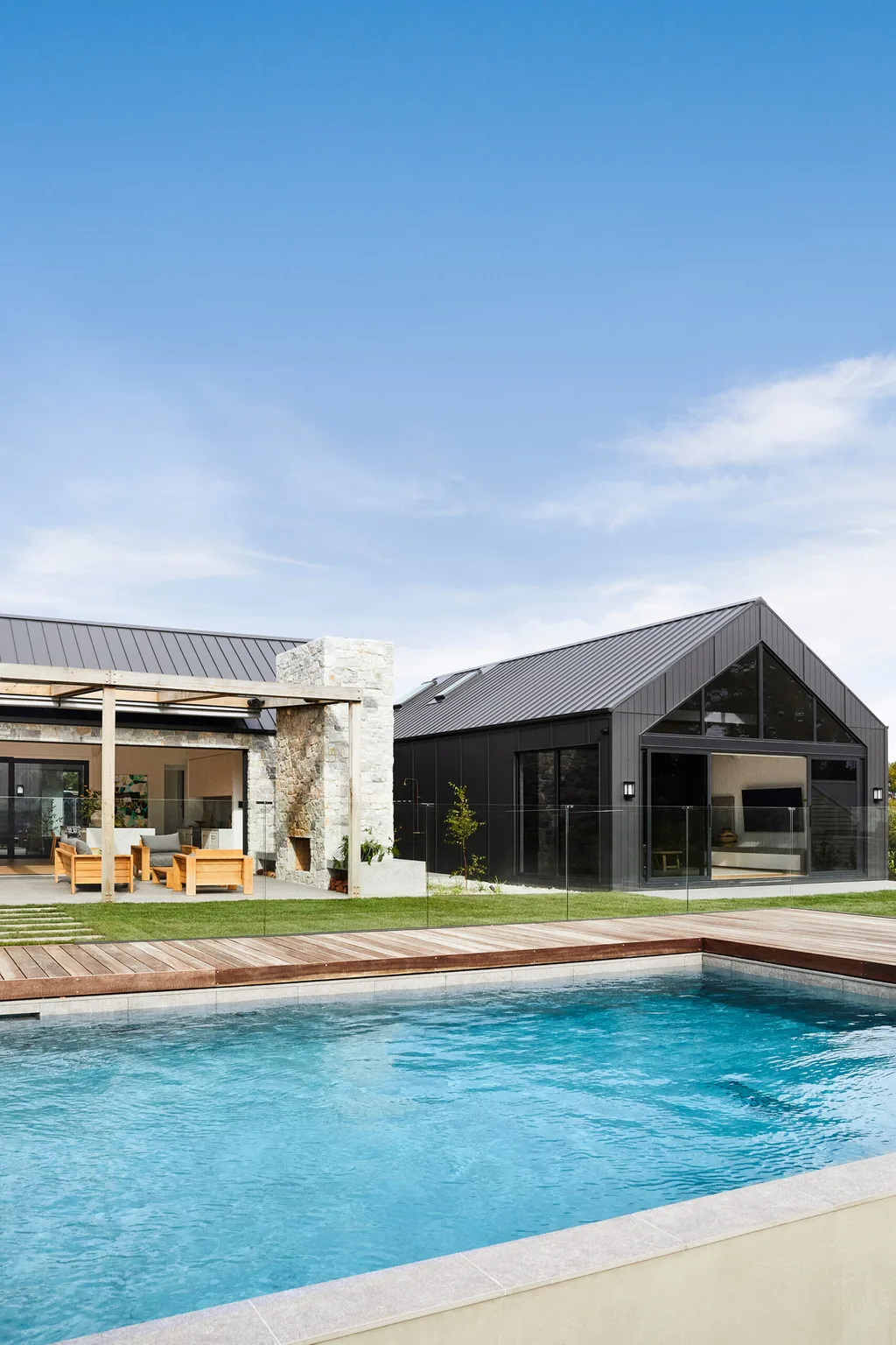 A Modern Black Barn In Mornington Peninsula, VIC