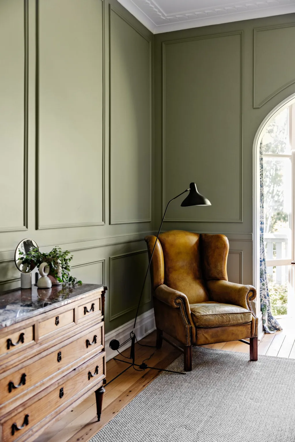 How This Dreamy Home In Parsley Bay Preserves The Past