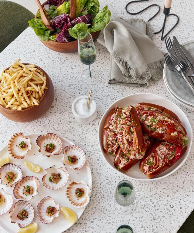 5 stunning styling tips for your next dinner party