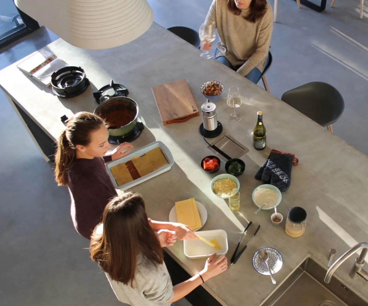 Integrated gas cooktop creates dream kitchen