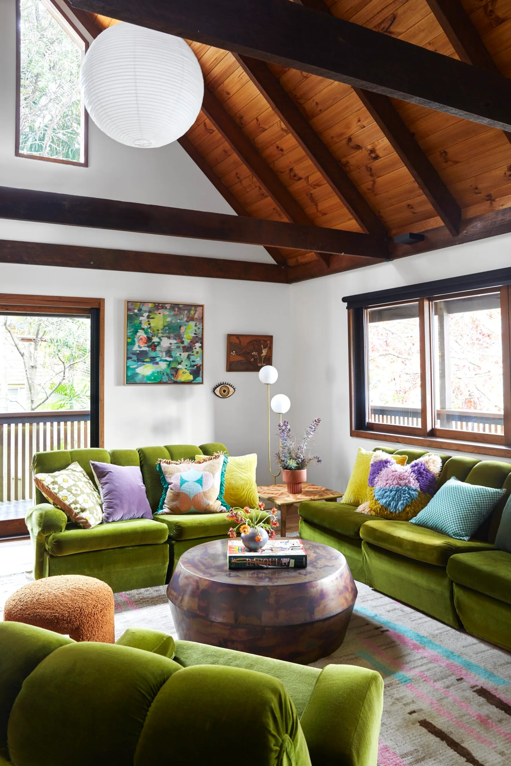 A Retro 1980s Home In Northern Illawarra