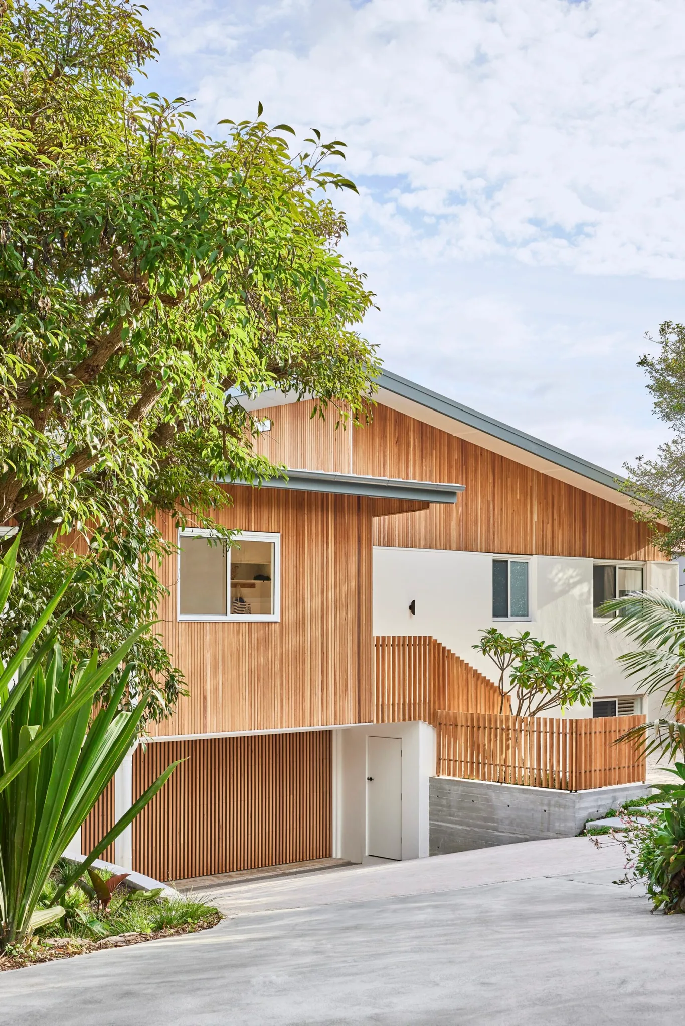 The Contemporary Renovation Of A 1960s Home