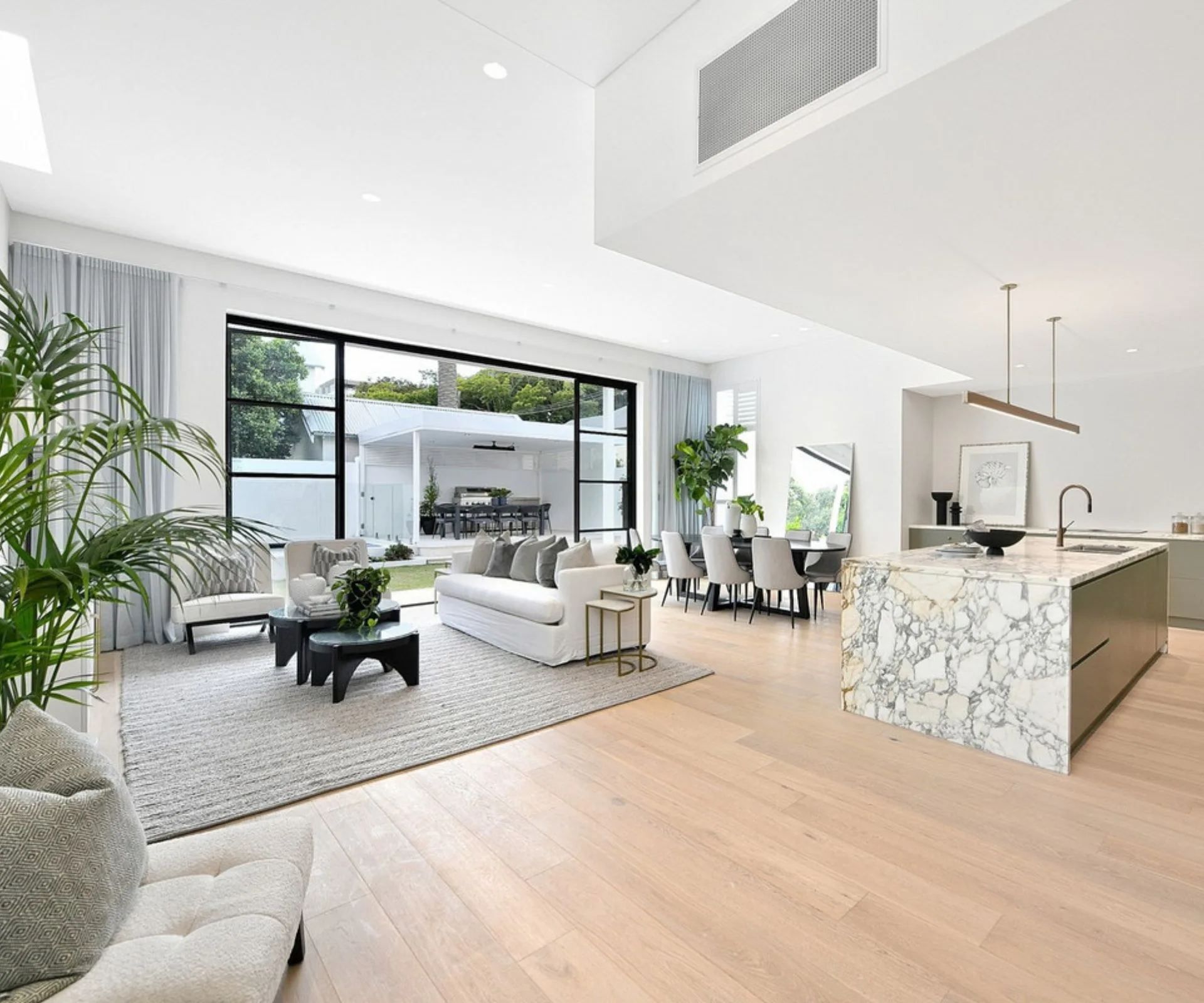 Steve Smith Sells His Stunning Bronte Home | Homes To Love | Homes To Love