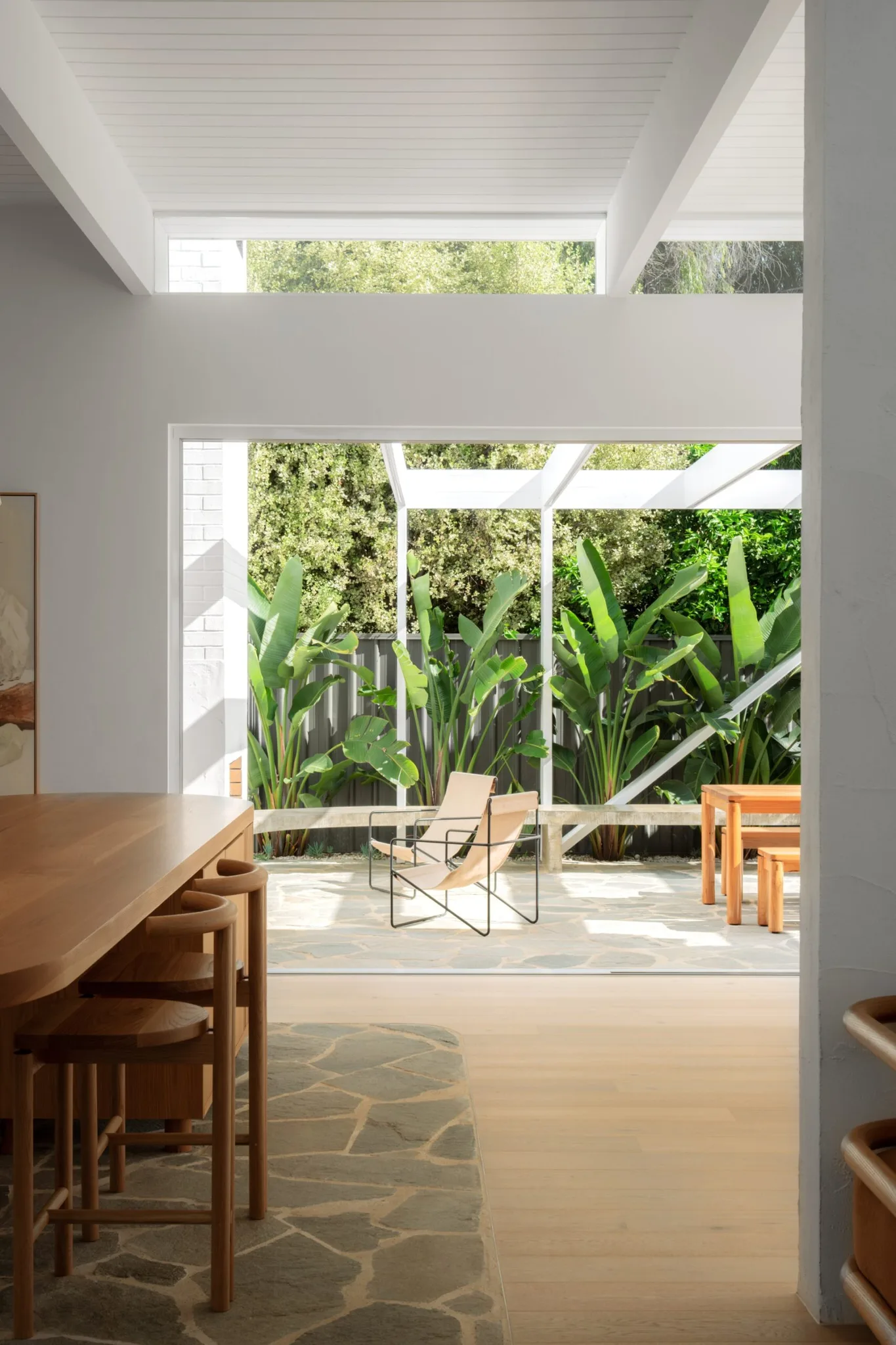 A Palm Springs Modernist Home In Adelaide