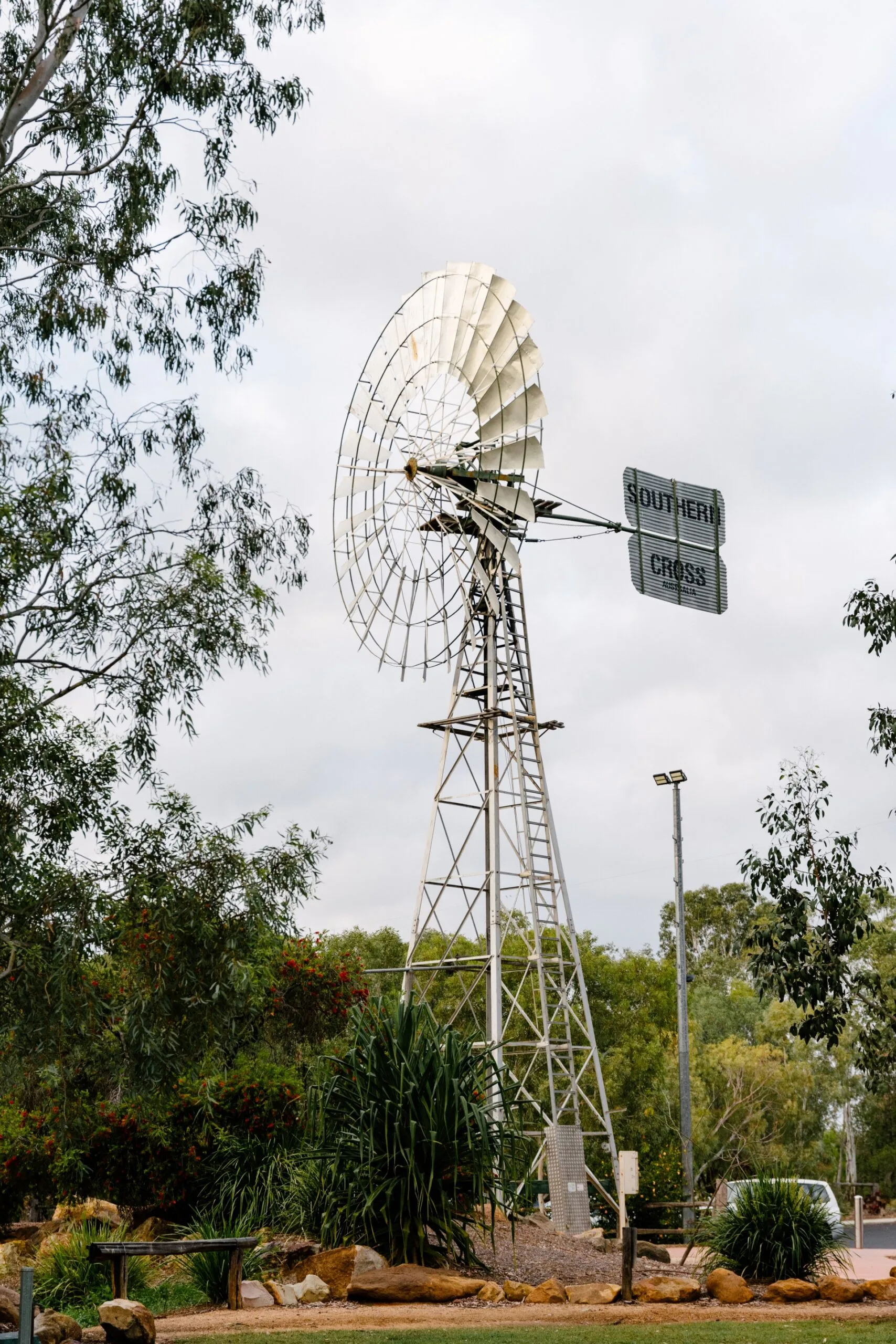 Emerald, Queensland: Where To Shop, Eat, And Stay