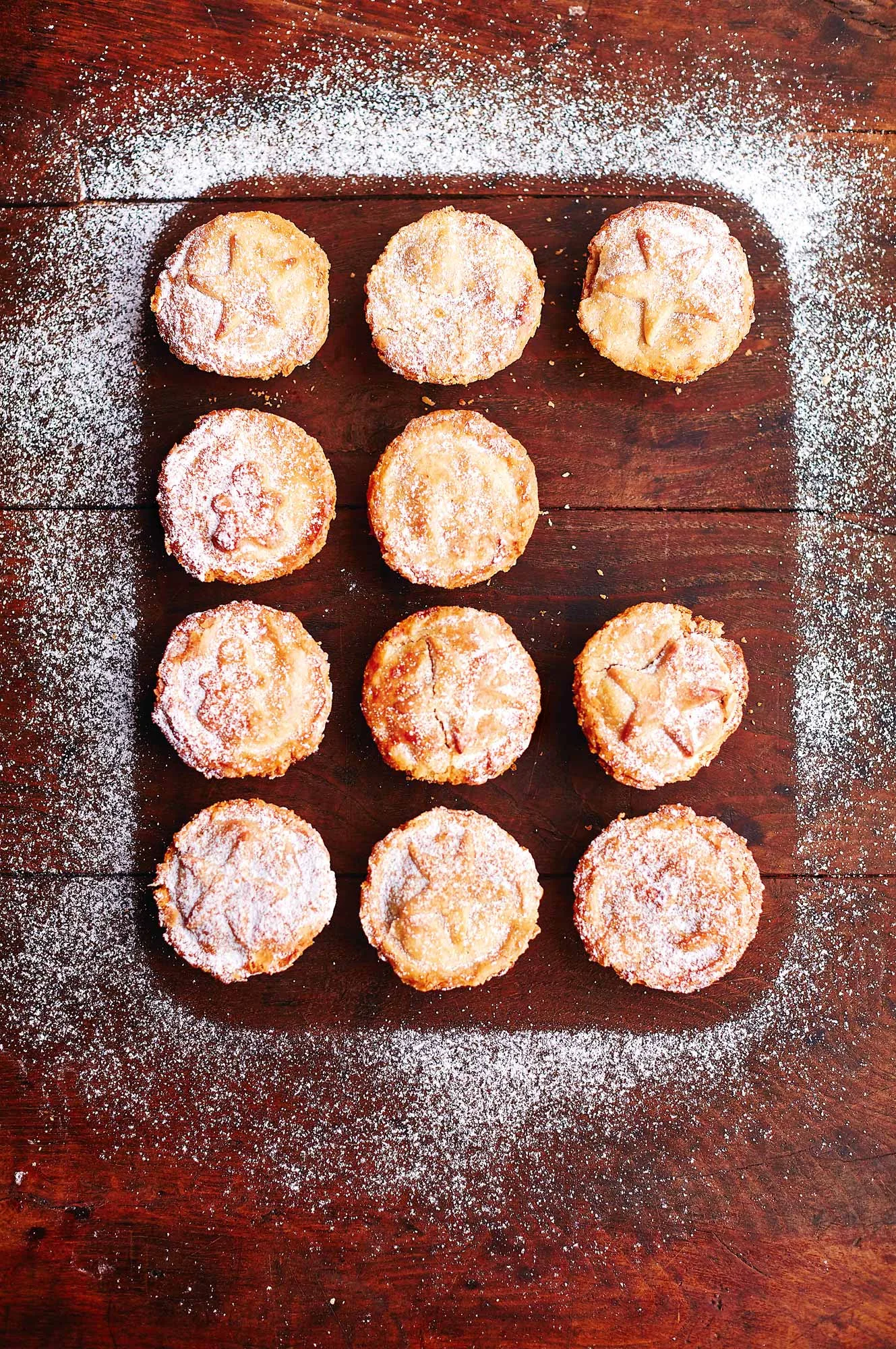 7 Delicious Pie Recipes for Cozy Winter Dinners and Desserts | Homes To ...