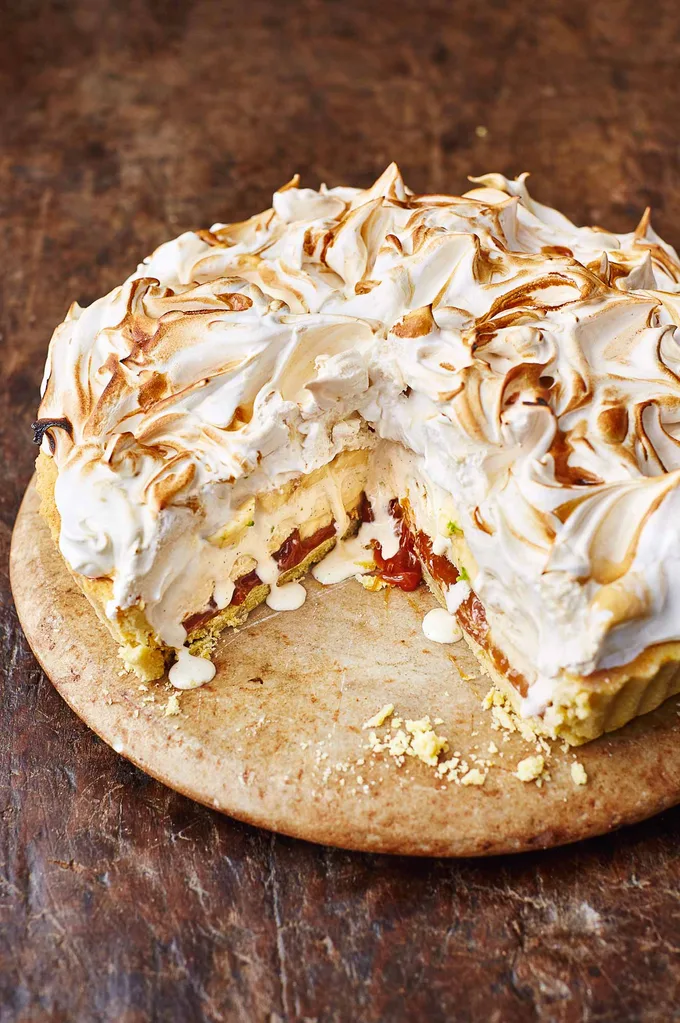 Jamie Oliver's banoffee Alaska