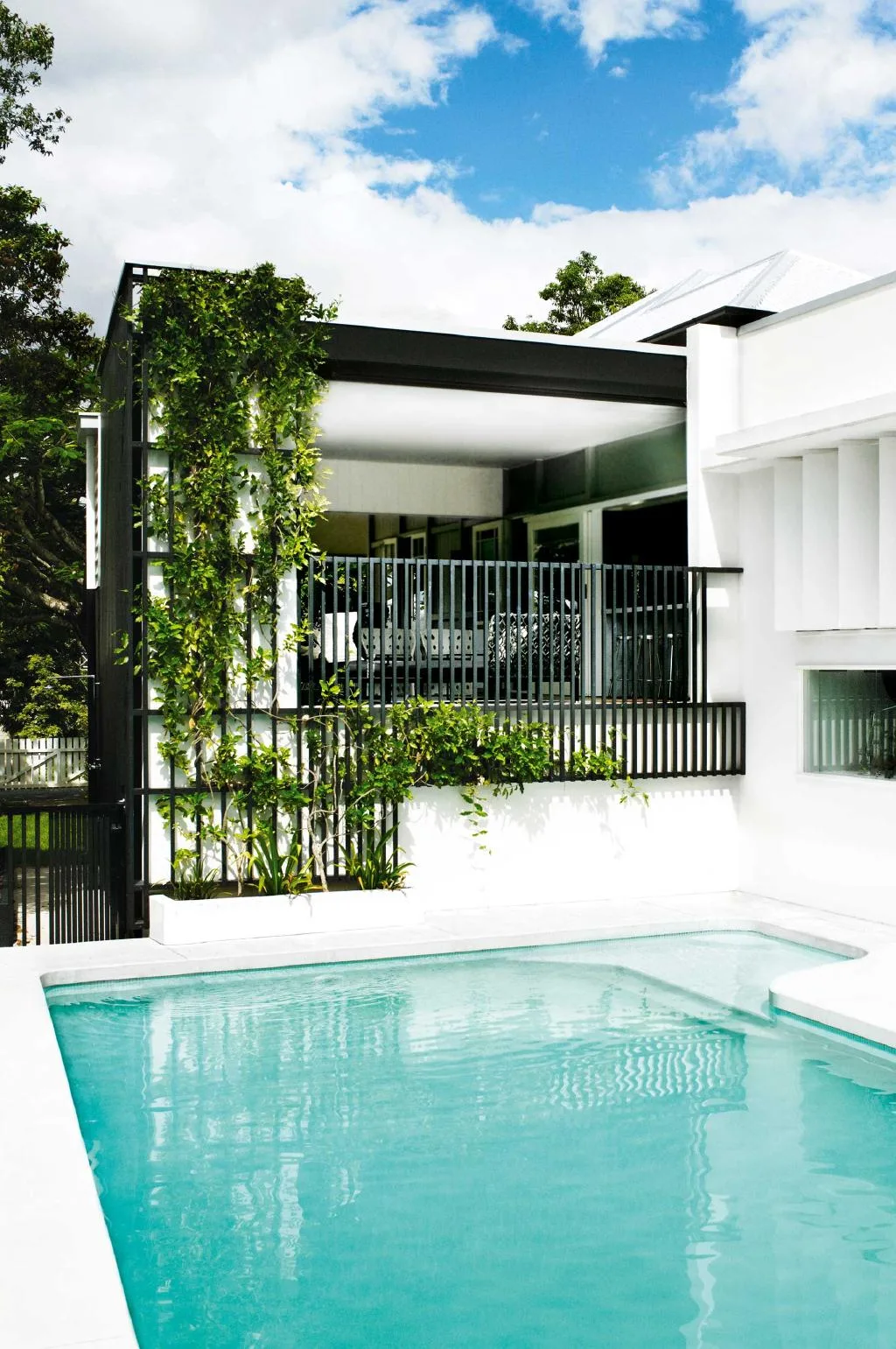 A Queenslander with a modern extension in Brisbane, QLD